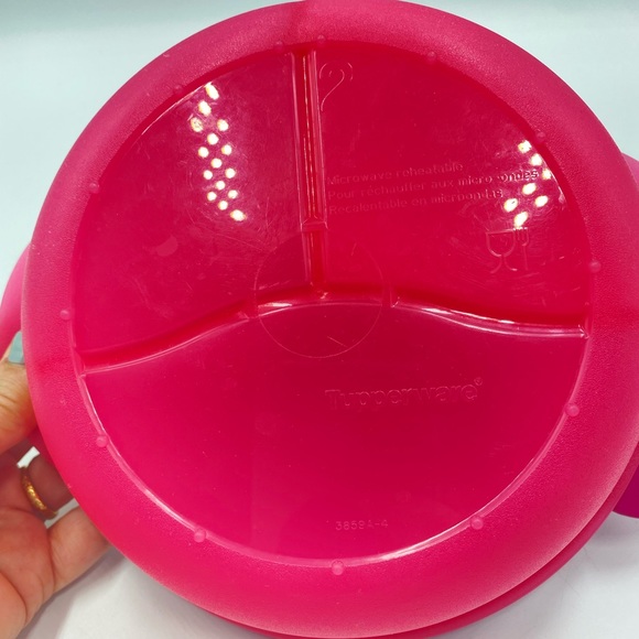 Tupperware | Kitchen | Tupperware Crystalwave Fushia Pink 34 ...